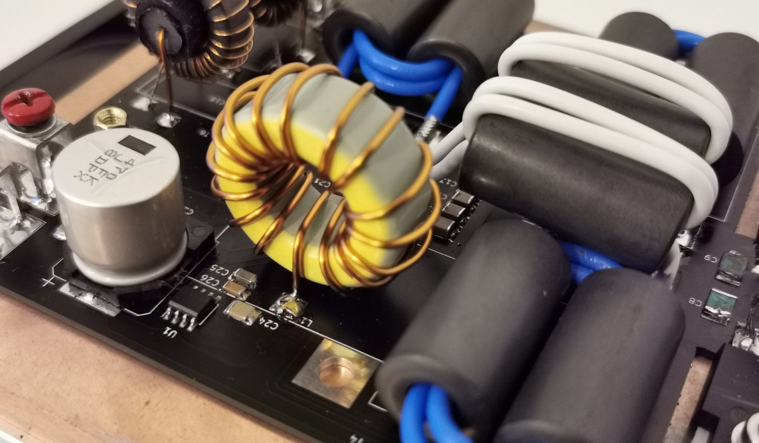 A600 HF/VHF 600W Linear Amplifier Kit | QRPblog